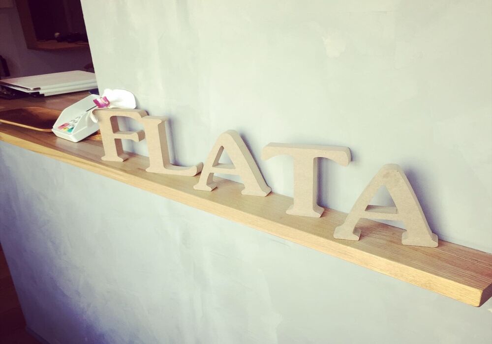 千葉寺の美容室・flataは理想のヘアスタイルを実現いたします